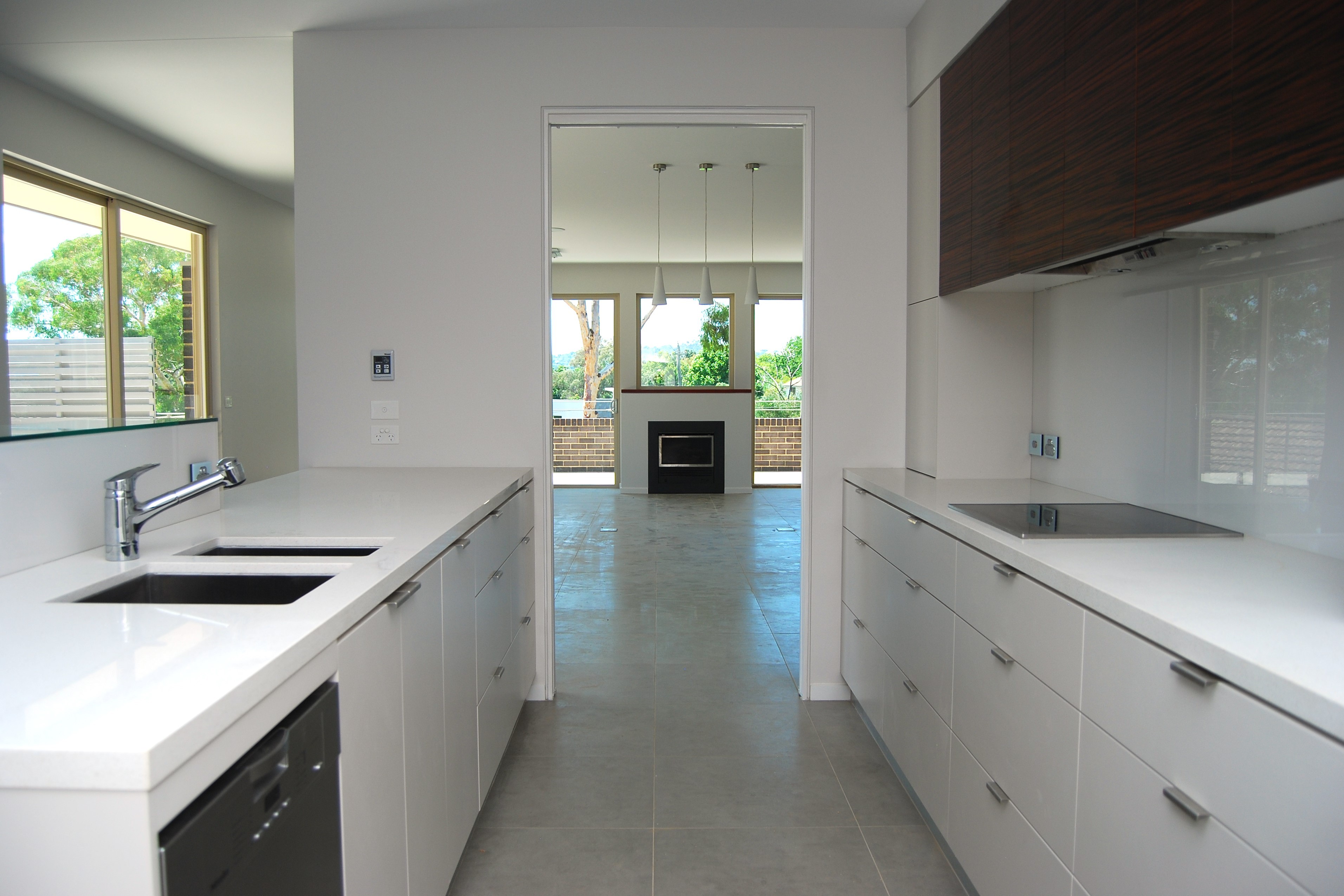 4 Popular Kitchen Layouts | Smith & Sons