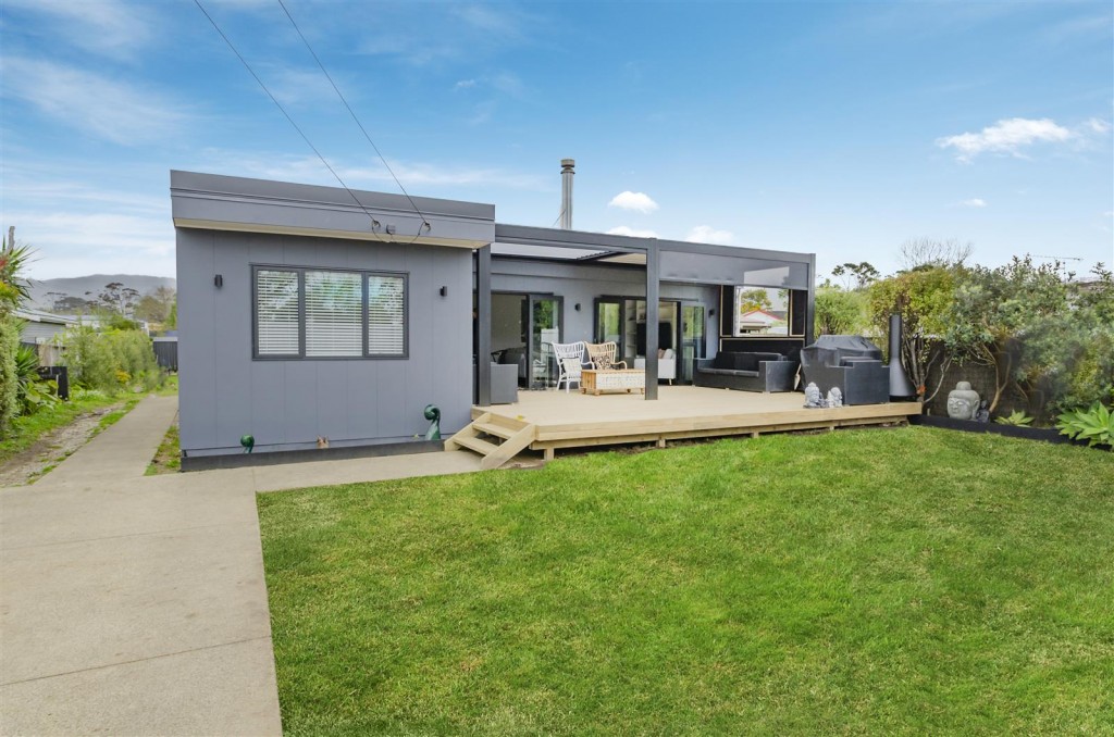 Kiwi Bach Transformed into Modern Open Plan Home - Smith & Sons