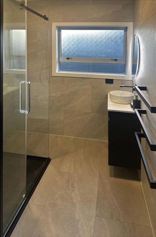 Kim Mortimer - Smith & Sons