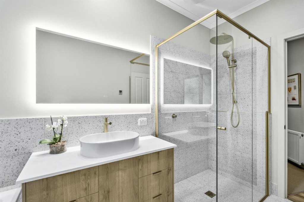 Bathroom & Laundry Renovation | Smith & Sons