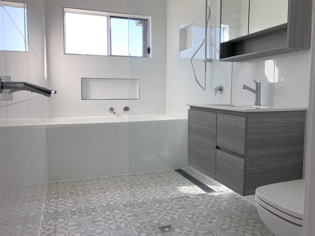 Bathroom Renovation | Smith & Sons